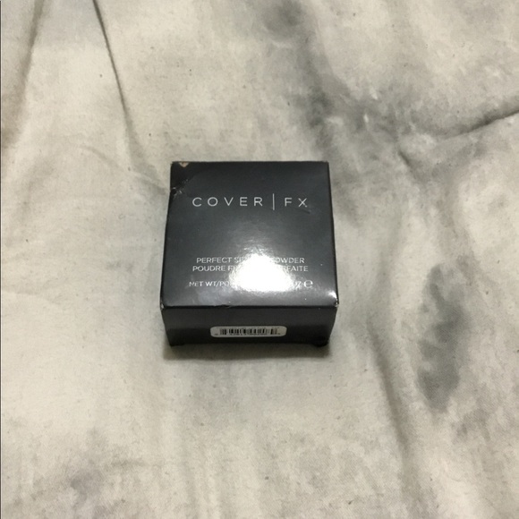 COVER FX | Makeup | Cover Fx Perfect Setting Powder | Poshmark